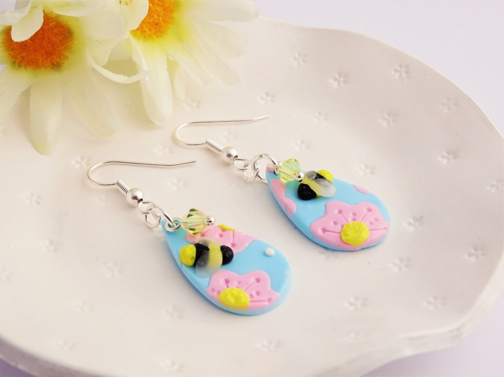 Cute Bee Polymer Clay Slab How To – The Artisan Duck
