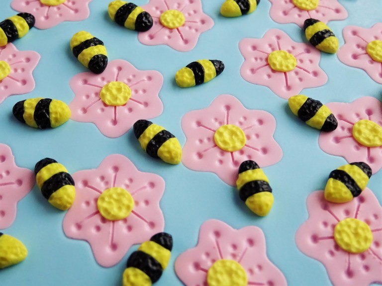 Cute Bee Polymer Clay Slab How To – The Artisan Duck