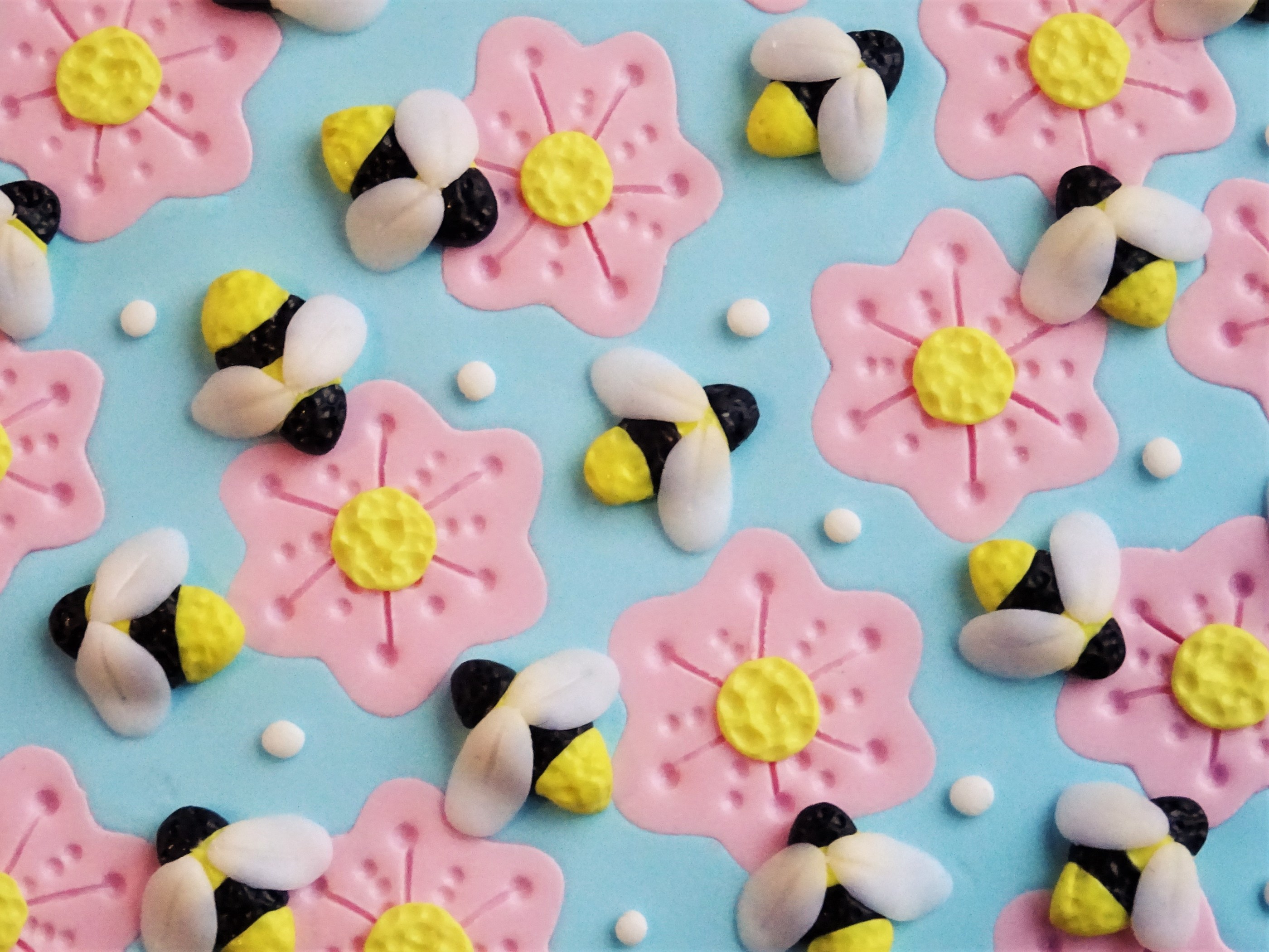 Cute Bee Polymer Clay Slab How To – The Artisan Duck