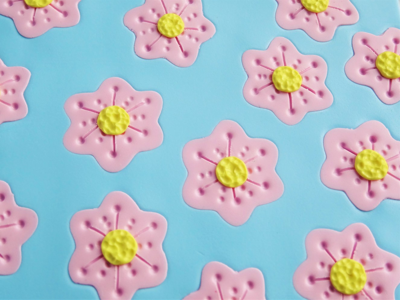 Cute Bee Polymer Clay Slab How To – The Artisan Duck