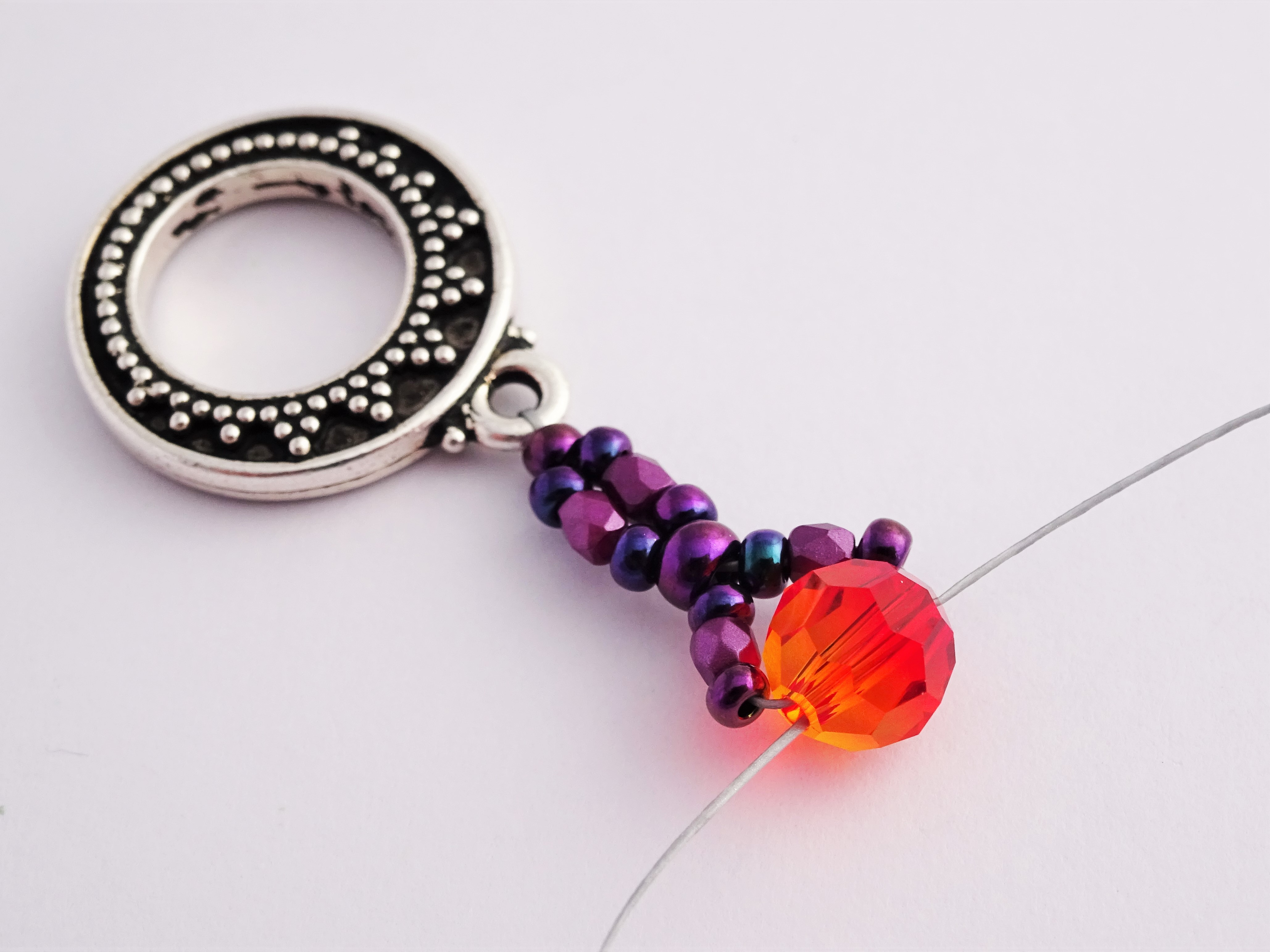 Beadweaving Charm Bracelet Tutorial – The Artisan Duck