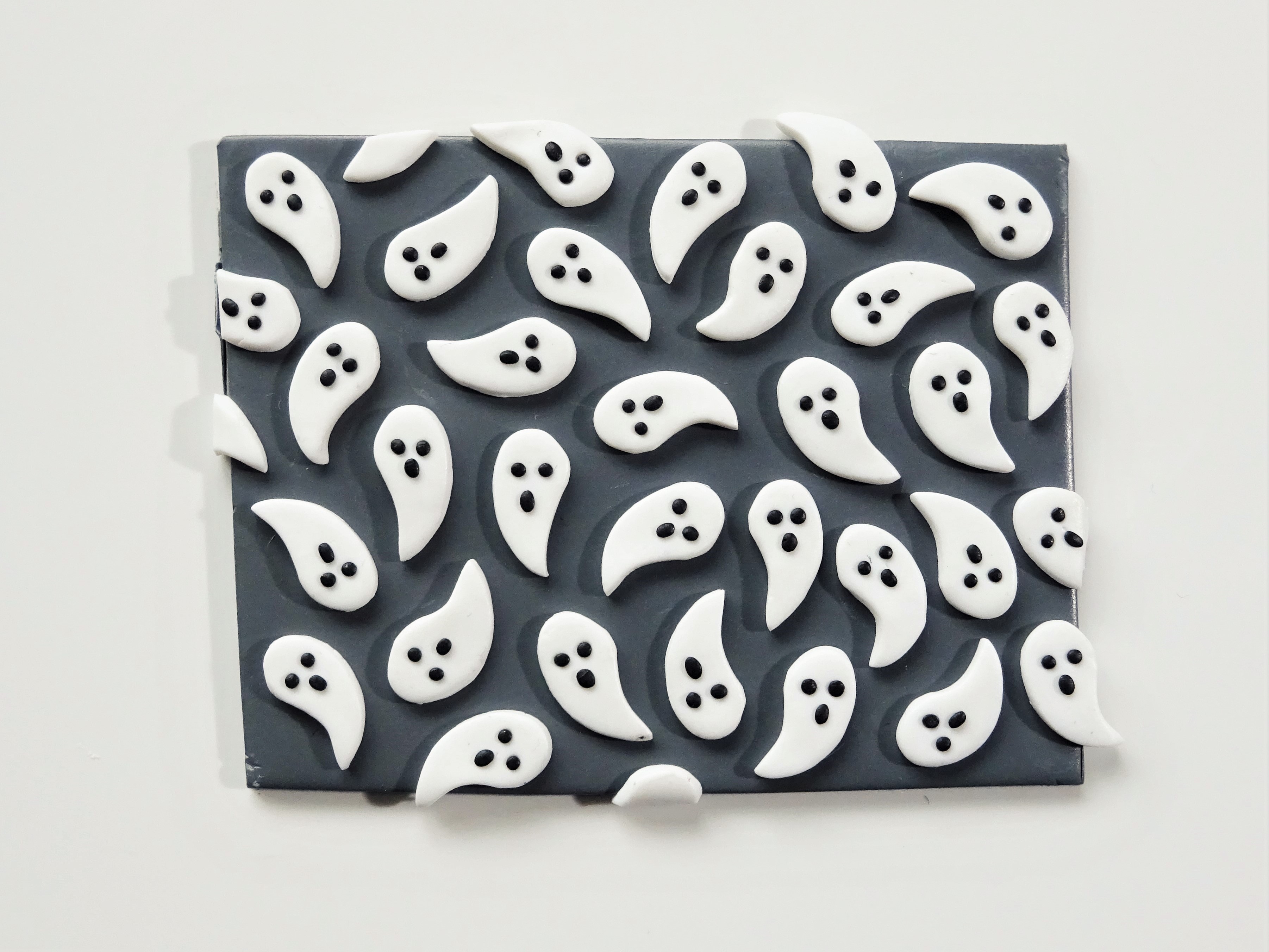 Halloween Ghost Polymer Clay Tutorial – The Artisan Duck