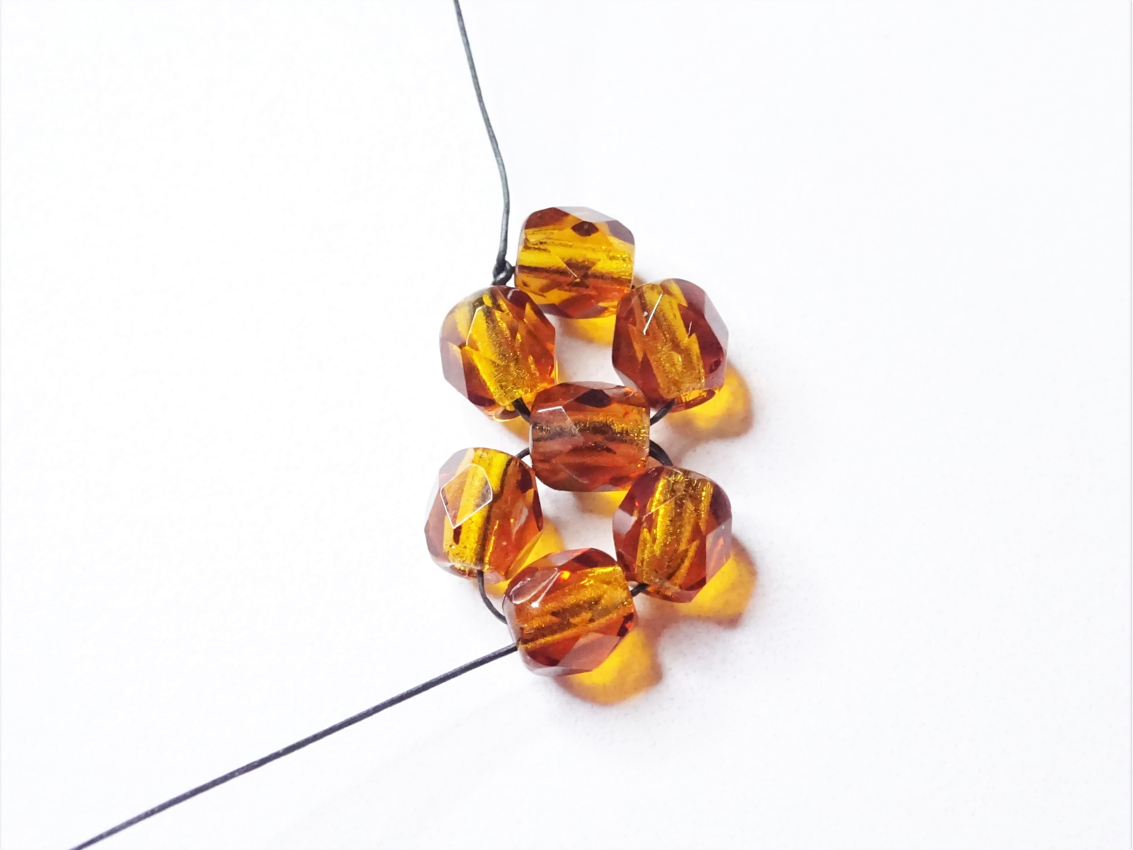 Right Angle Weave Heart Tutorial – The Artisan Duck